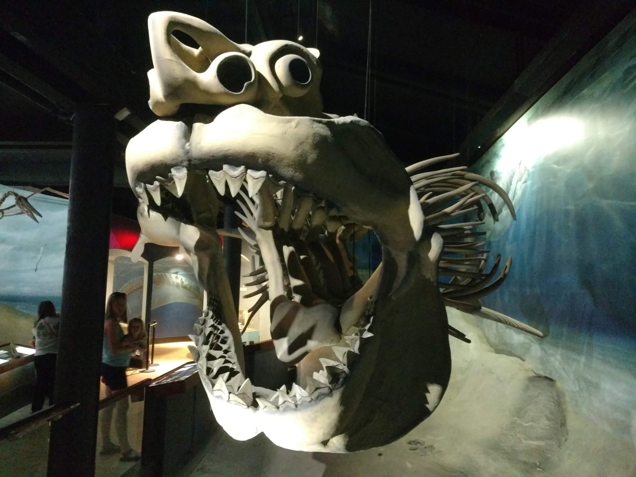 A scene-by-scene breakdown of the first trailer of “The Meg” – Southern ...